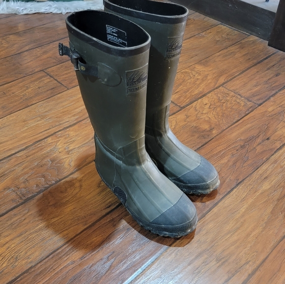 Itasca | Shoes | Itasca Mens Rubber Boots | Poshmark